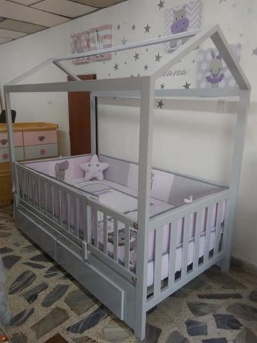 Rosa, gris y blanco para una decoración femenina y moderna | ANDRITH BEBÉS